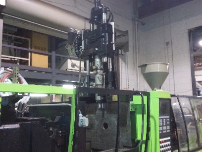 Injection Molding Machines: Engel 150 Ton 2 Shot - 8.2 Oz/ 3.7 Oz with ...