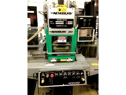 Injection Molding Machines: Newbury Vertical Shuttle 30 Ton 2.7 Oz with ...
